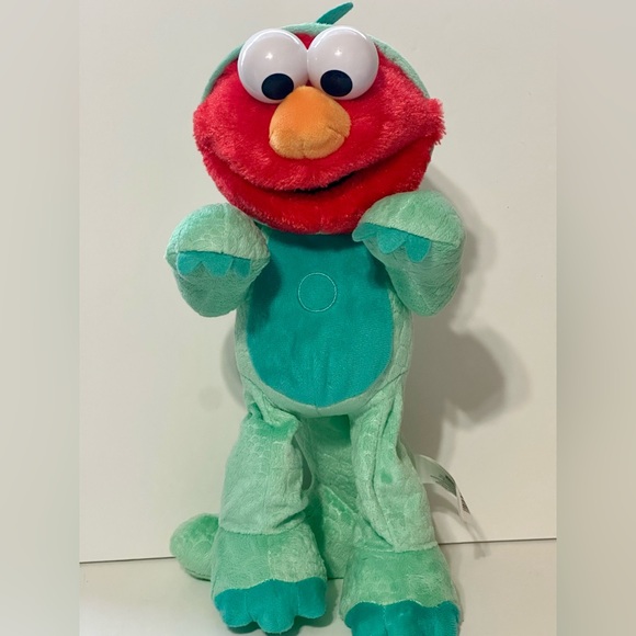 Sesame Street | Toys | Sesame Street Dino Stomp Elmo 3inch Plush ...